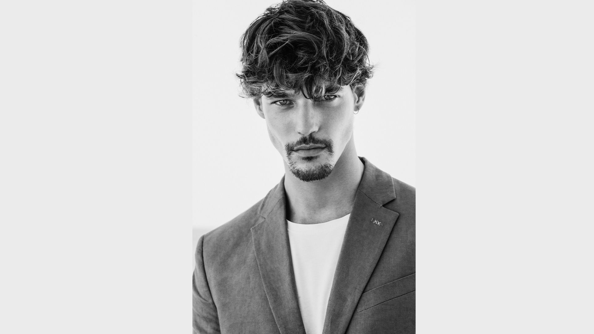 Jorge Román | Agencia de Contratación de Famosos Espectalium